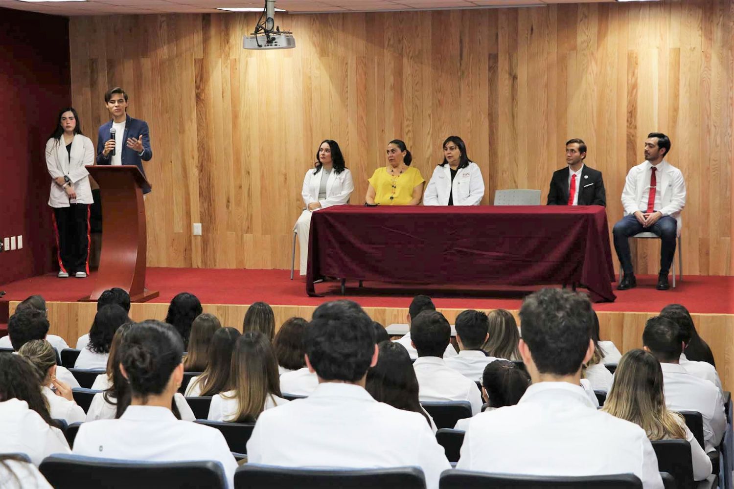 Toman protesta clubes estudiantiles de Medicina de la UAG | UAG Media Hub