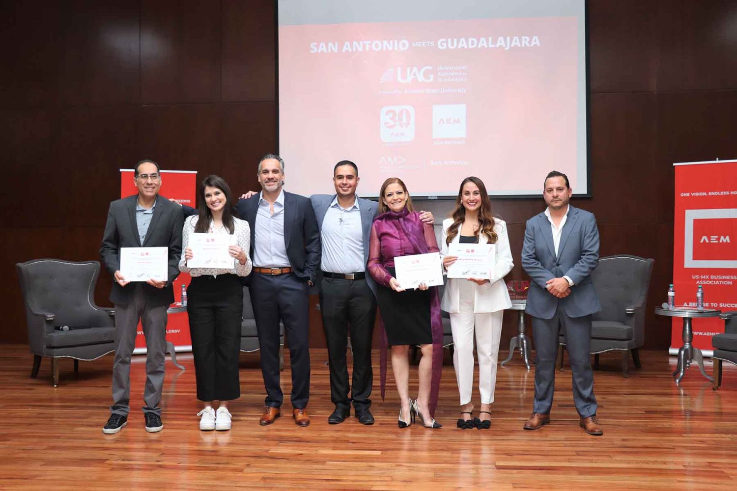 Adaptación estratégica, clave del éxito del marketing binacional México ...