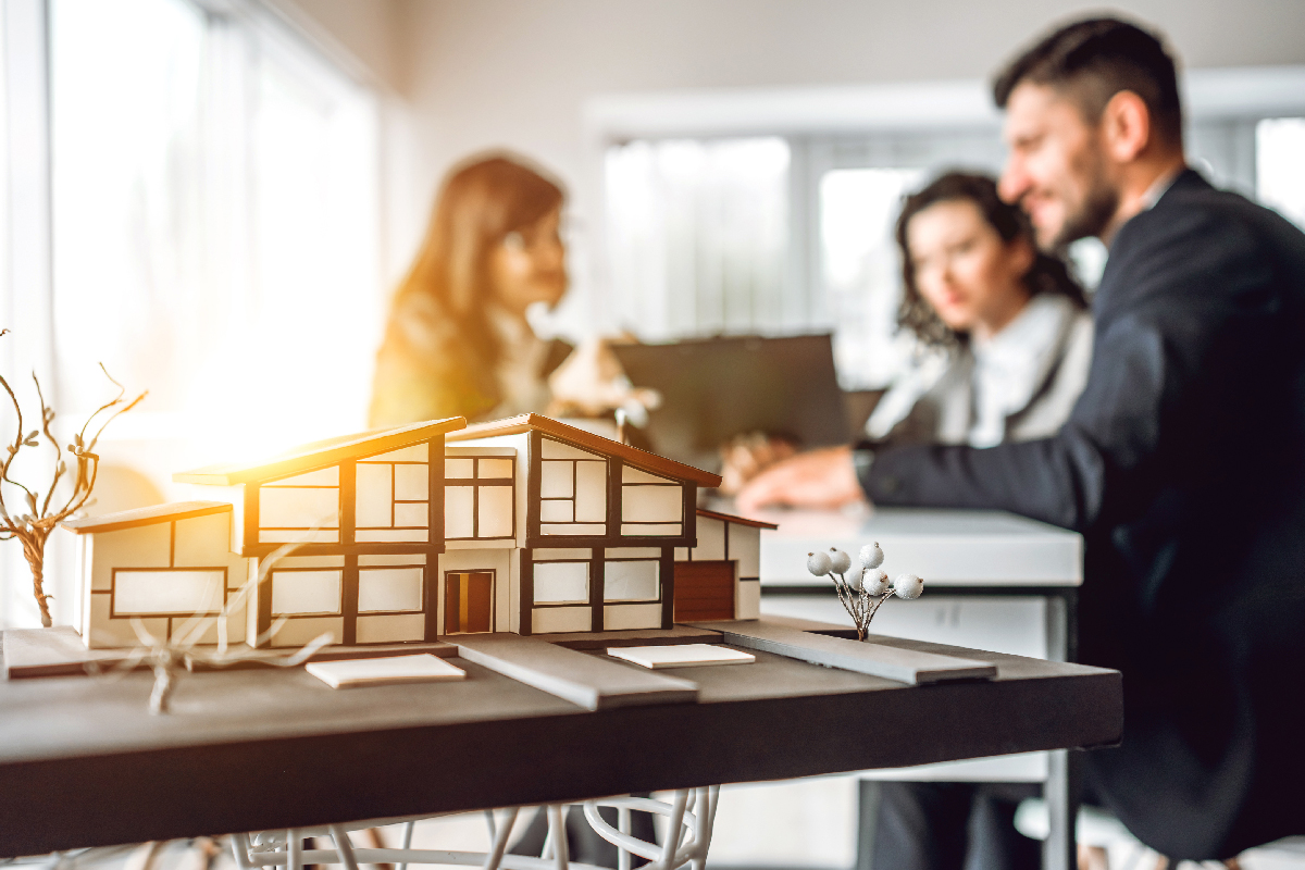 Diplomado en Real Estate | UAG