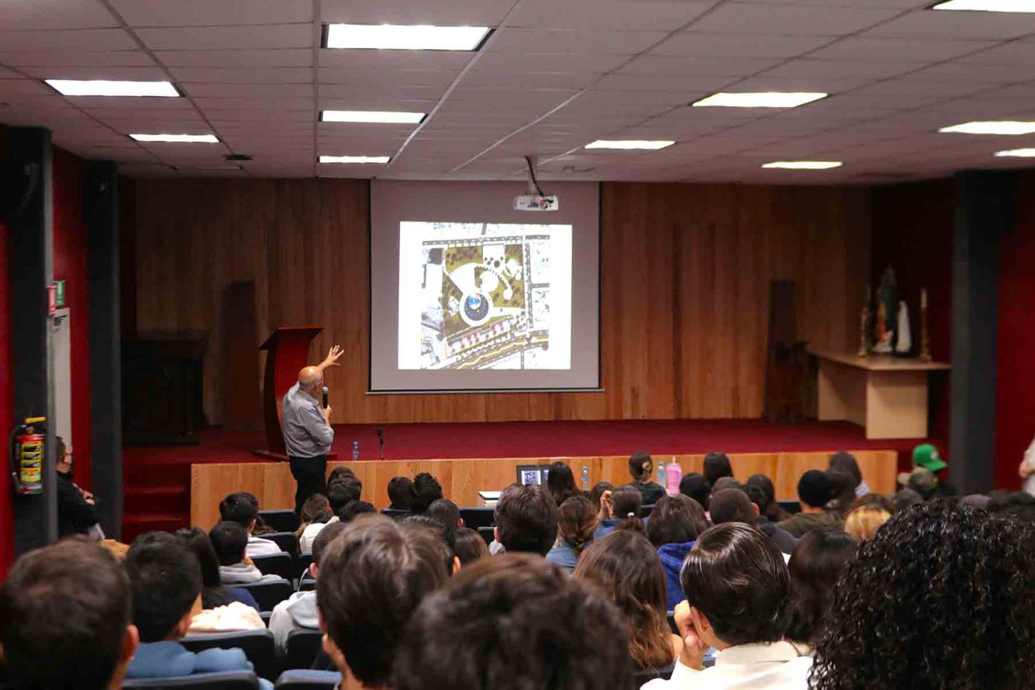 “Interdisciplinariedad, clave para el profesionalismo”, Arq. Toussaint ...